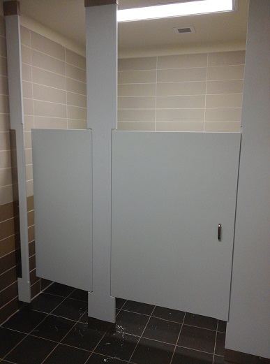 Five Common Material Types Available for Toilet Partitions - XPB Offers ...